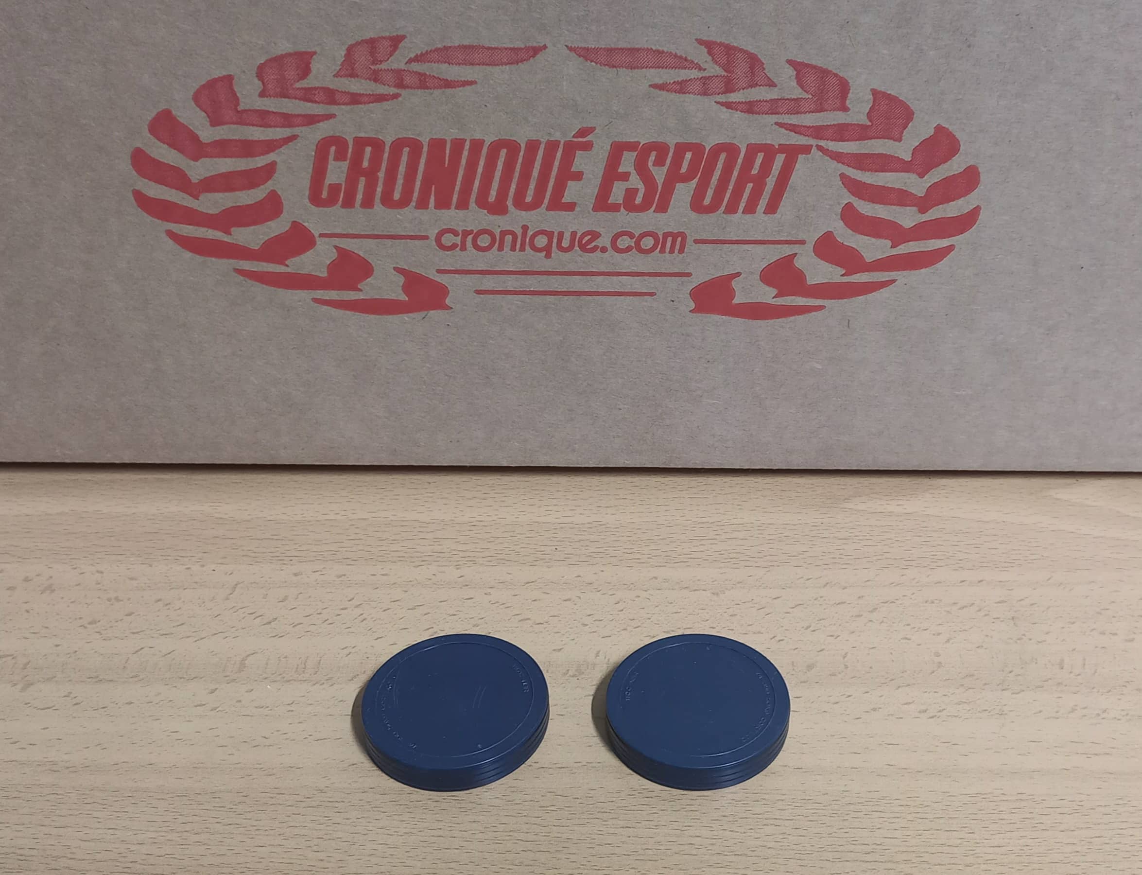 Set of 2 balance shaft plugs – Cronique